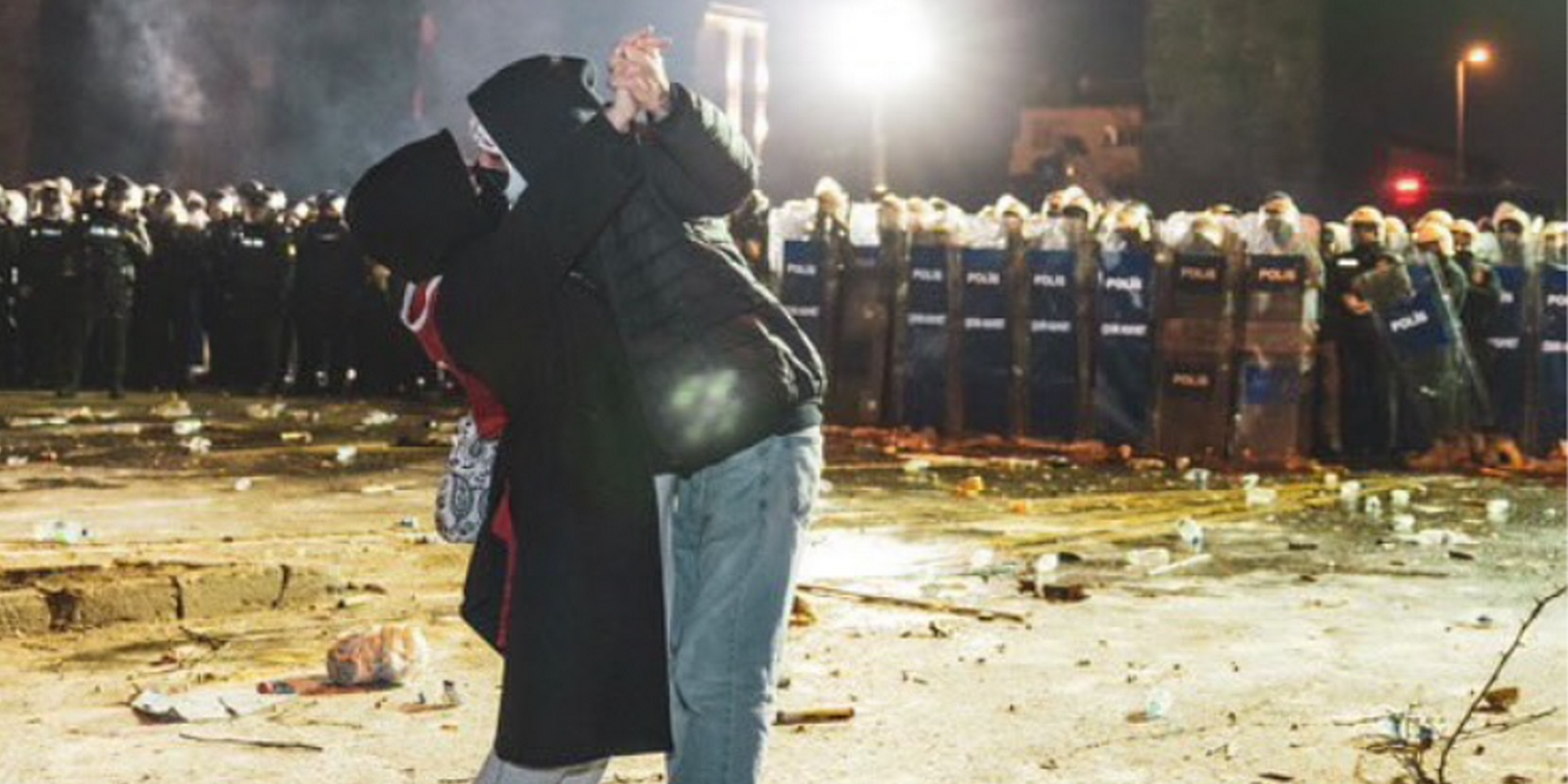 Τι συμβαίνει στην Κωνσταντινούπολη; - Aυτολεξεί
